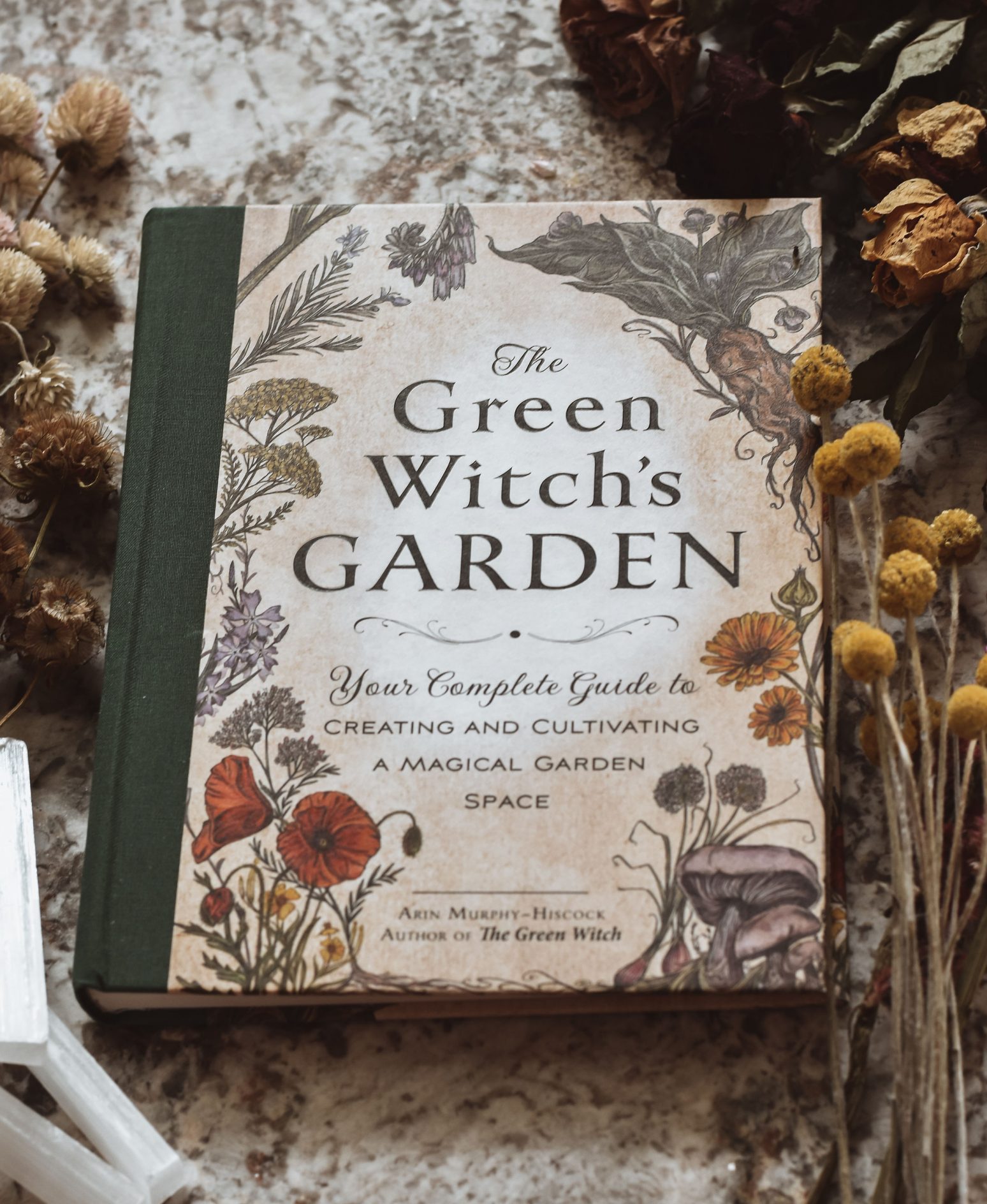 Buy The Green Witch’s Garden by Arin Murphy | Nieta Designs